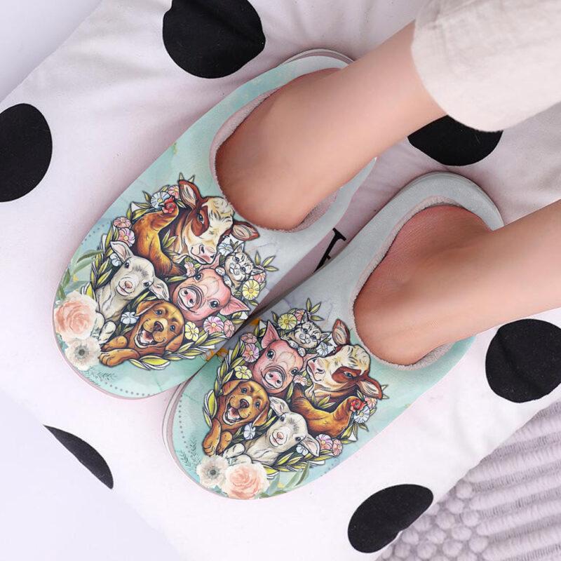 Farm Animals Crocs - Design by Crocodile