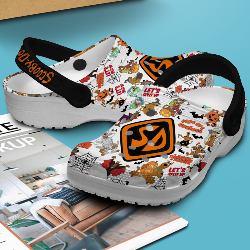 New Clogs Scooby-Doo Halloween Cartoon Clogs - Design by Crocodile